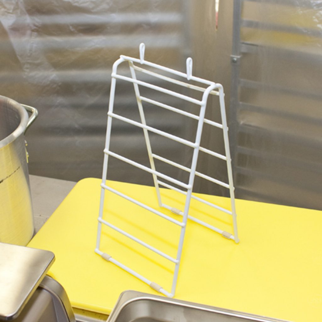 Valugards® Coated Wire Saddle Pack Holder - Handgards® | First in Food Safety Innovations
