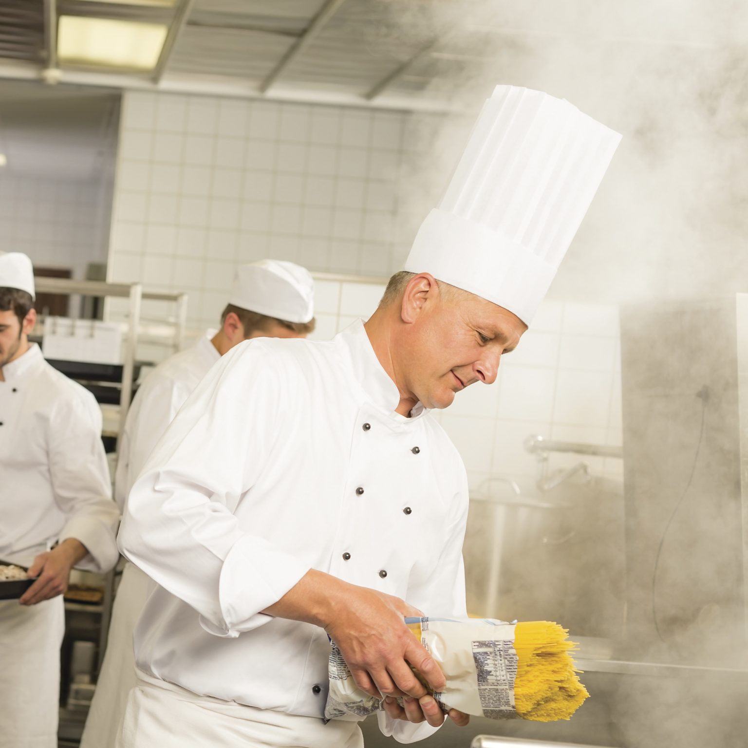 NeatGards® Pleated Paper Chef Hats - 10" - Handgards® | First in Food ...